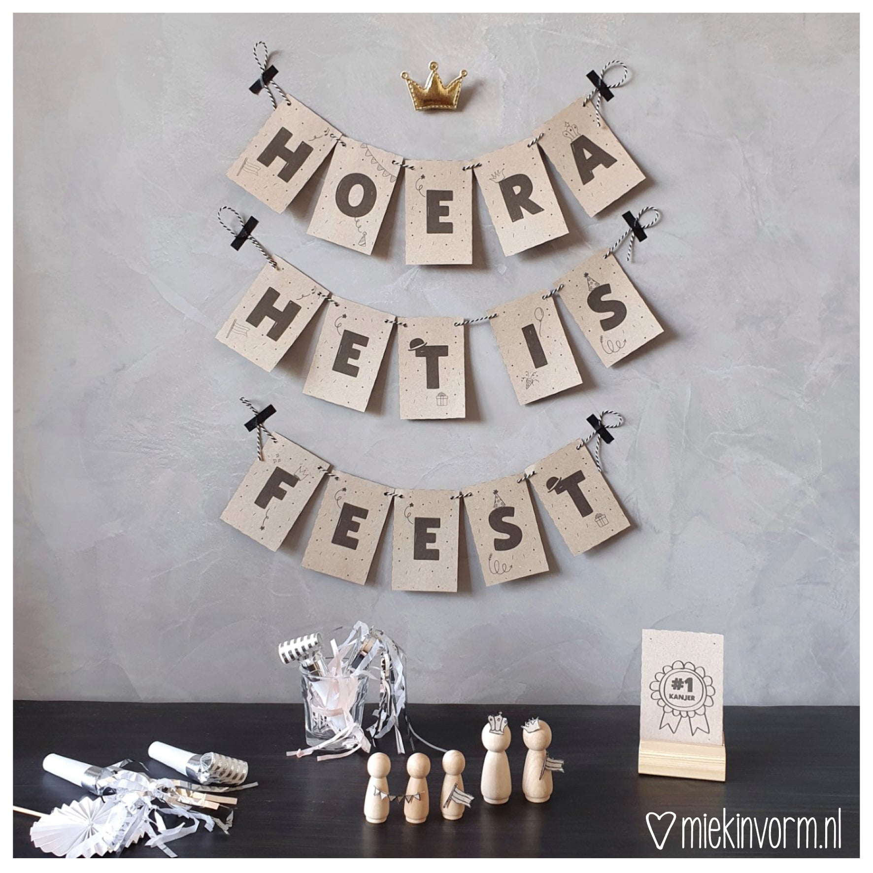 Printable | Slinger & Poster Hoera vandaag is het feest! | MIEKinvorm